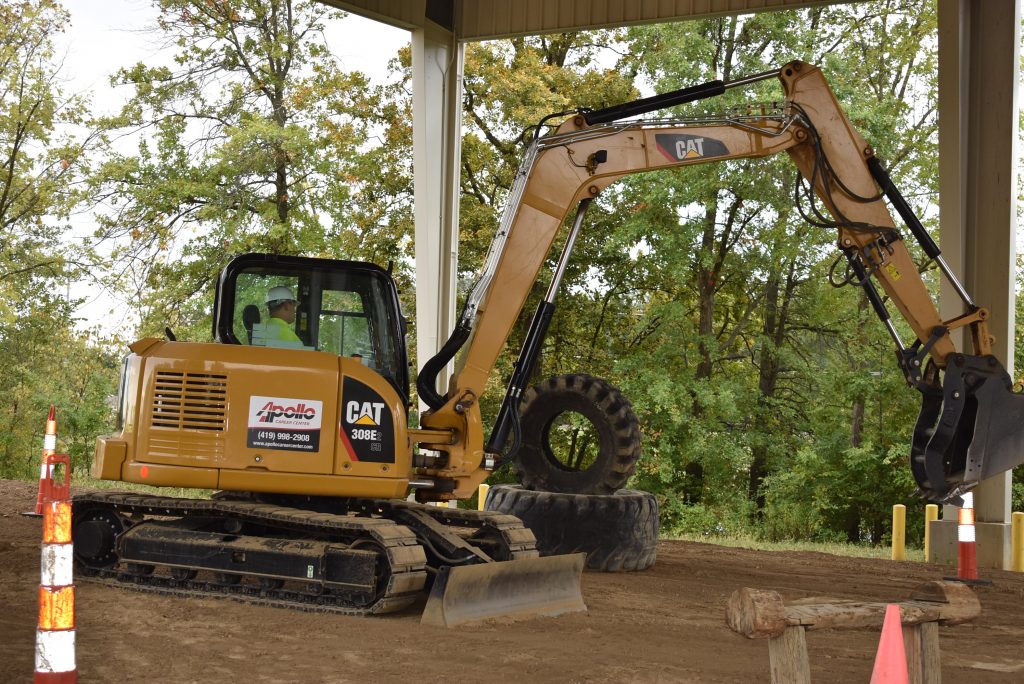 Construction Equipment Technology • Apollo Career Center